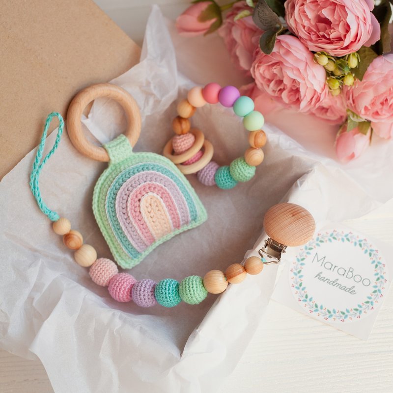 Pastel Baby Gift Box: Rainbow Rattle Toy, Teething Ring and Pacifier ...