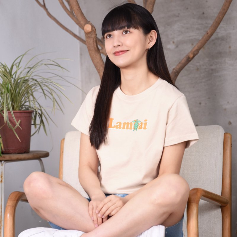 【台灣跳島系列Tee】小琉球海龜共游。中磅細纖純棉。透氣舒適版 7th island｜女 T 恤人氣榜 - Pinkoi