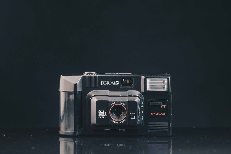 SPACE LAND DC10 AD #135 Film Camera - Shop rickphoto Cameras - Pinkoi
