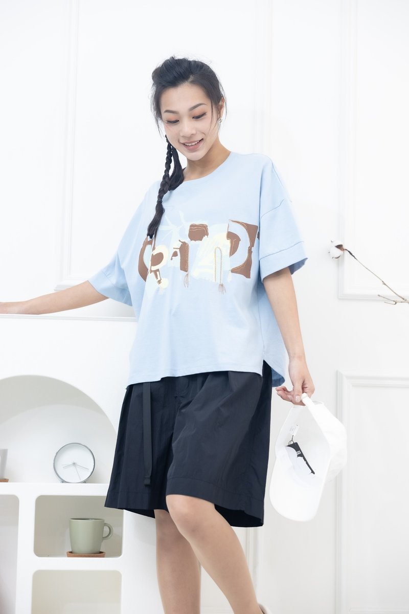 棕色刺繡短袖上衣 淺藍色 Meya 編縫編織｜女 T 恤人氣榜 - Pinkoi