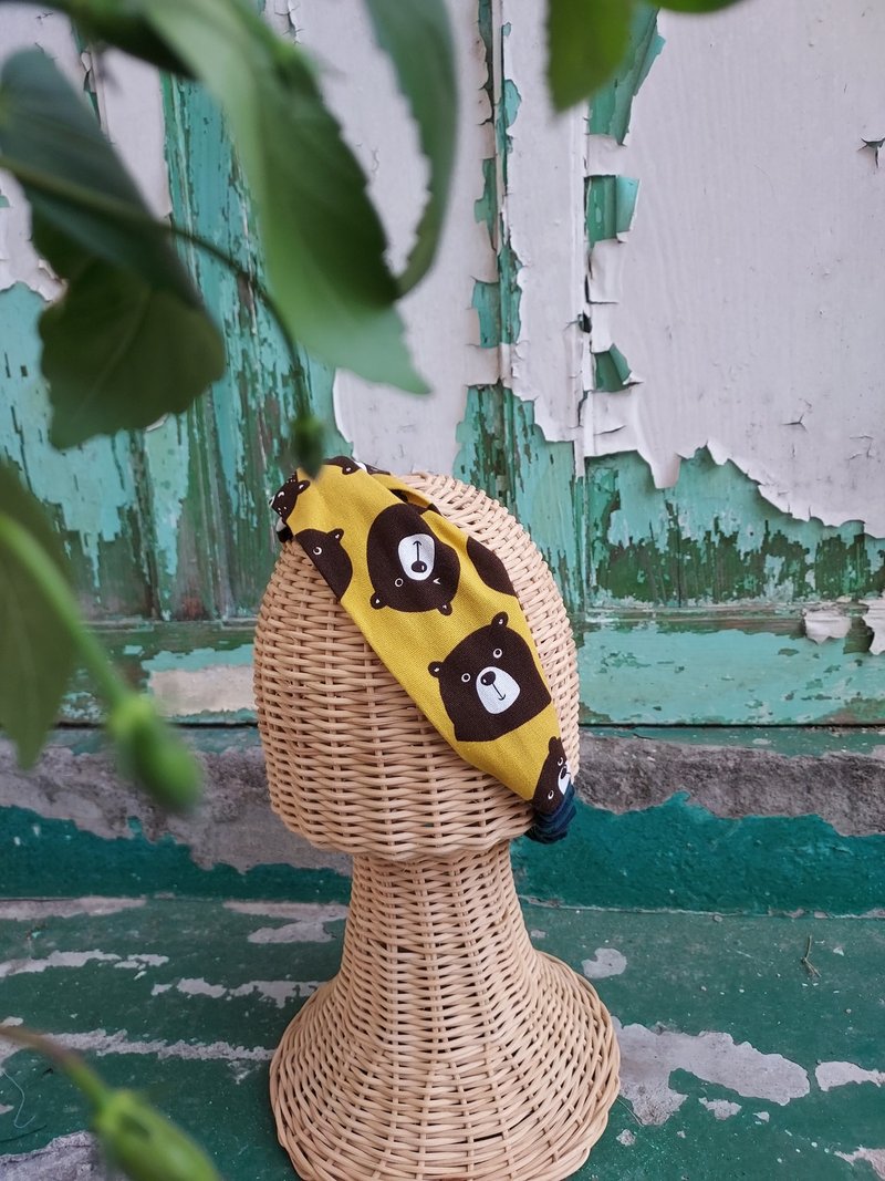 手作髮帶 交叉髮帶 台灣黑熊 bubu studio(布布工作室）｜髮箍/髮帶人氣榜 - Pinkoi