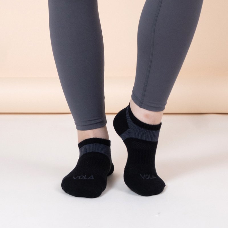 消臭專家 除臭足弓加壓船襪 台灣製 透氣網 機能襪 除臭襪 黑 - 設計館 VOLA維菈文創 襪子 - Pinkoi