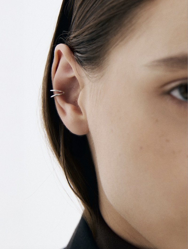 dashbrand DJ03 Curve Ear Cuff (Minimal Jewelry) dash.｜耳環/耳夾/耳骨夾人氣榜 - Pinkoi