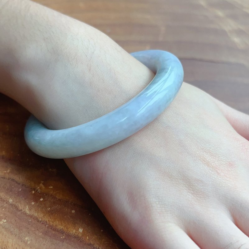 Spring colored jadeite round bone bracelet | 18 girth | Natural Burmese ...