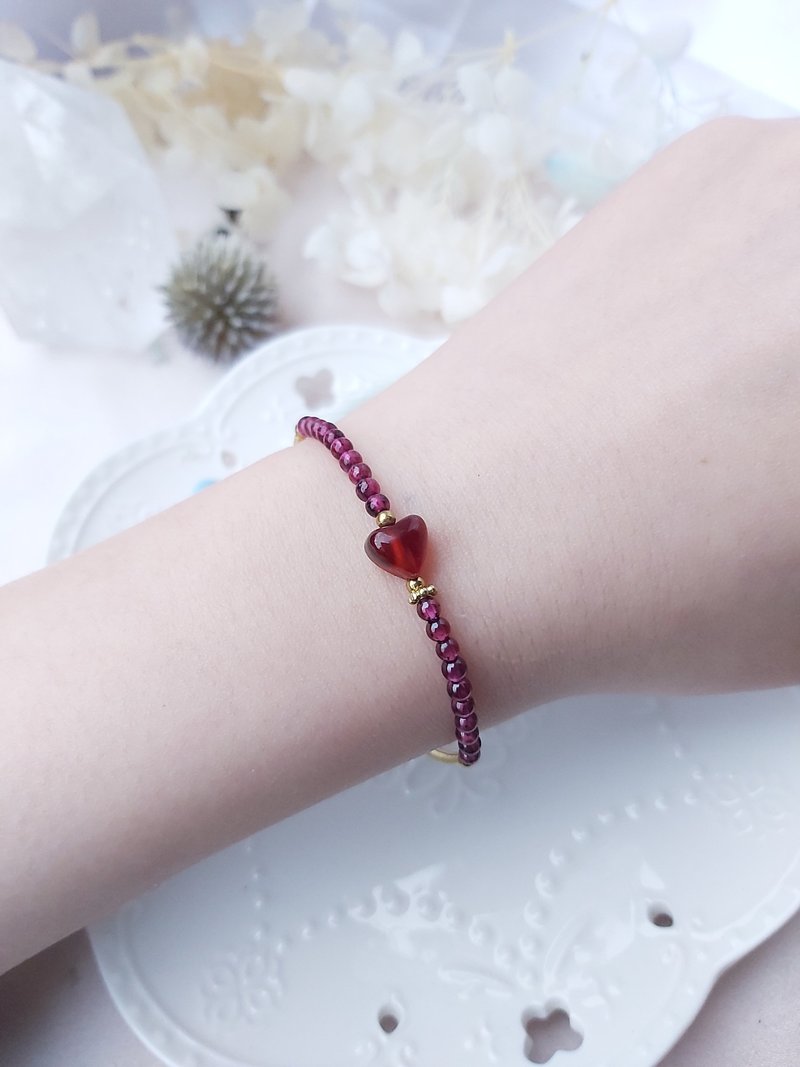 Xinchen - Stone Bracelet - Shop heartu Bracelets - Pinkoi