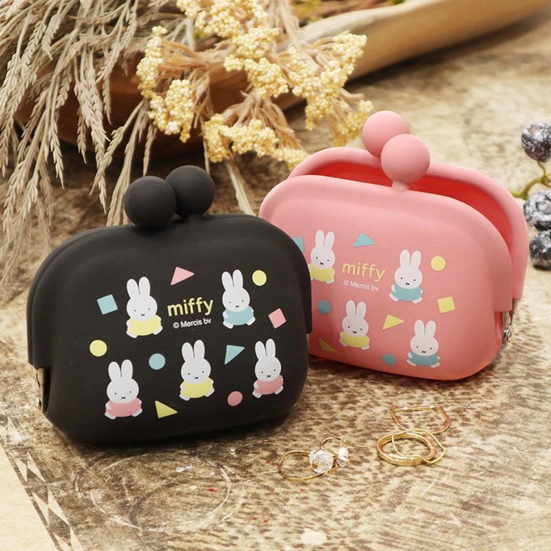MACHIBI miffy 繽紛色彩米飛矽膠口金方包 秋季限定版 p+g design｜零錢包/小錢包人氣榜 - Pinkoi