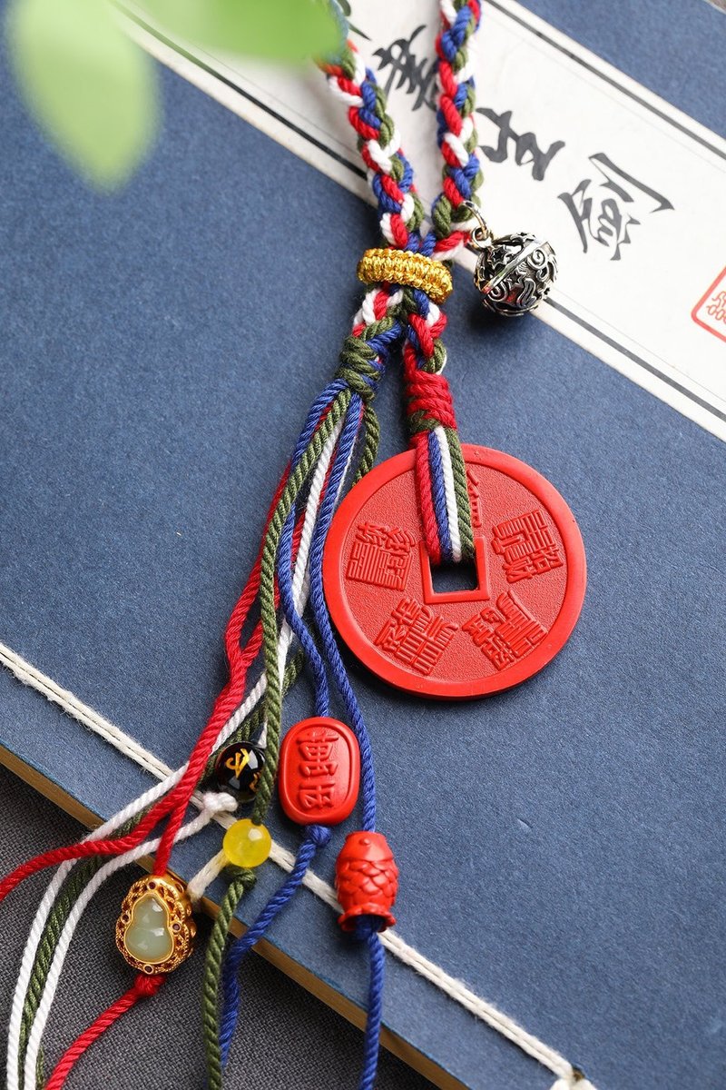 天然原礦硃砂 包掛 鑰匙掛 硃砂含量95%以上 關注領優惠卷 朵蘭＆Dolan｜鑰匙圈/鑰匙包人氣榜 - Pinkoi