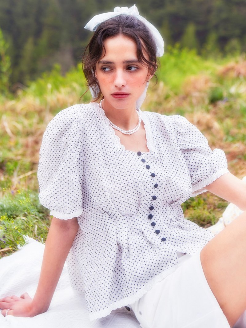 Dot Spangle Lace Blouse - 設計館 VITALSIGN 女襯衫 - Pinkoi