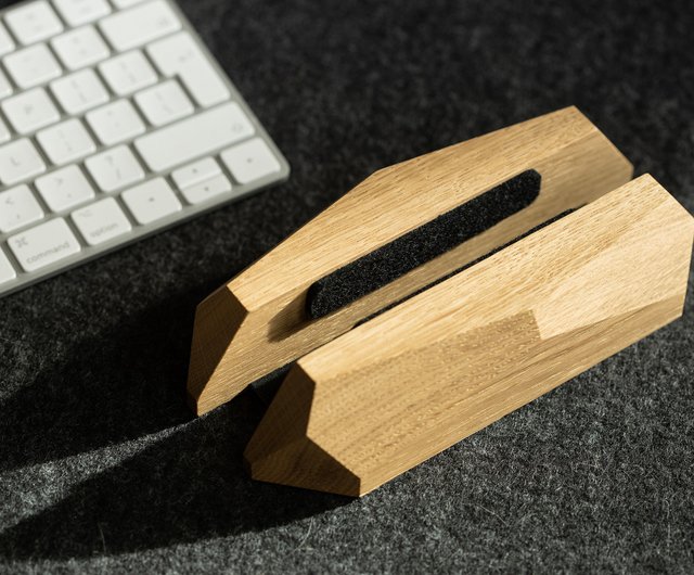 ラップトップドック - MacBook 縦置きスタンド - ショップ ラップトップドック - MacBook 縦置きスタンド - ショップ