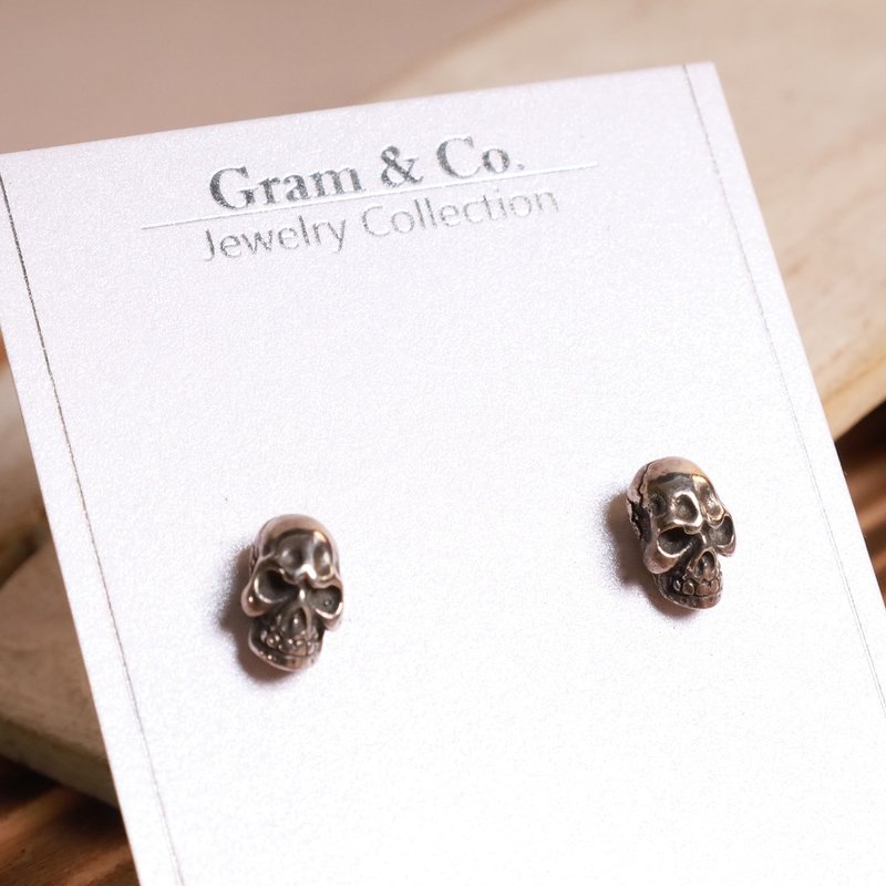 純銀骷髏耳針 Gram&co｜耳環/耳夾/耳骨夾人氣榜 - Pinkoi