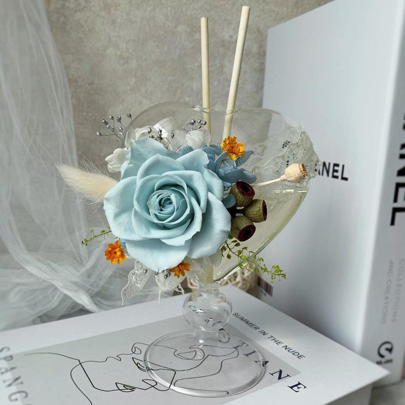 永恆玫瑰唯美香氛擴香瓶 / 香氛禮盒 / 擴香組合 Le Petit Florist。小花室｜香氛/精油/擴香人氣榜 - Pinkoi