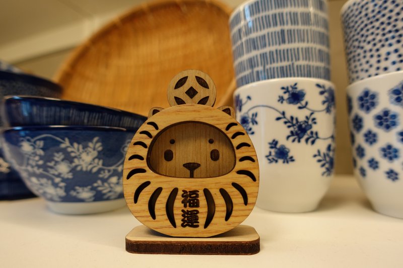 UP!UP!古銅錢達摩柴魚貓/玄關佈置/辦公開運【客製化文創禮品】 Menageries｜木工/竹藝/紙雕人氣榜 - Pinkoi