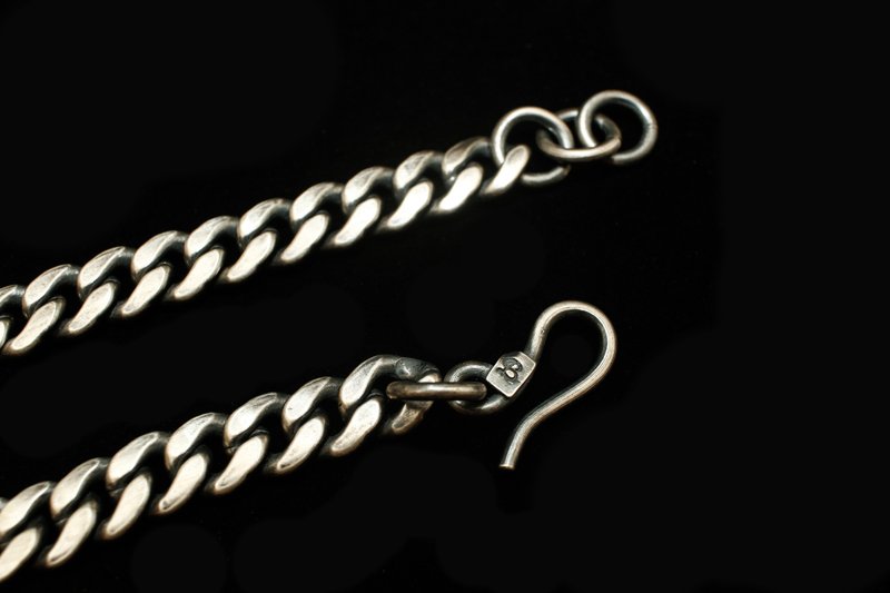 【純銀系列】8.2mm平切 925純銀 古巴手鍊 粗礦百搭 (歡迎客製) 鉍元素 SBI｜手鍊/手環人氣榜 - Pinkoi