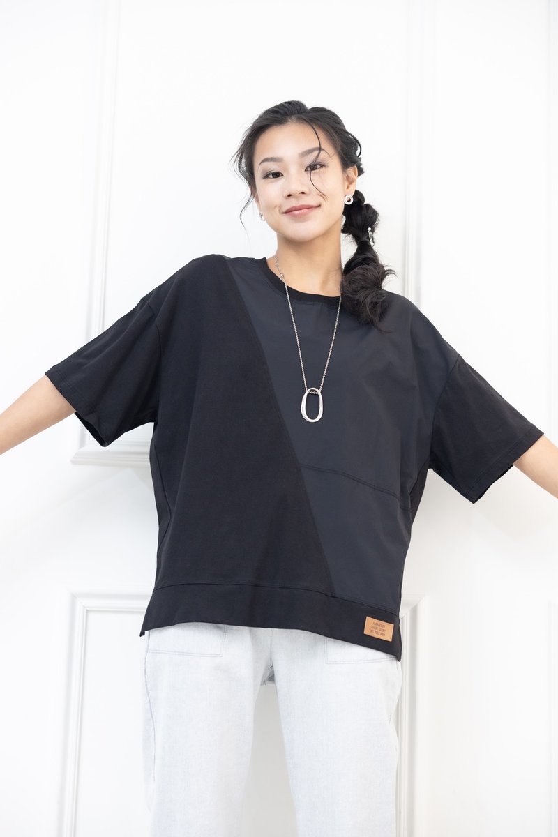 拼接感下擺英文皮革上衣 黑色 Meya 編縫編織｜女 T 恤人氣榜 - Pinkoi