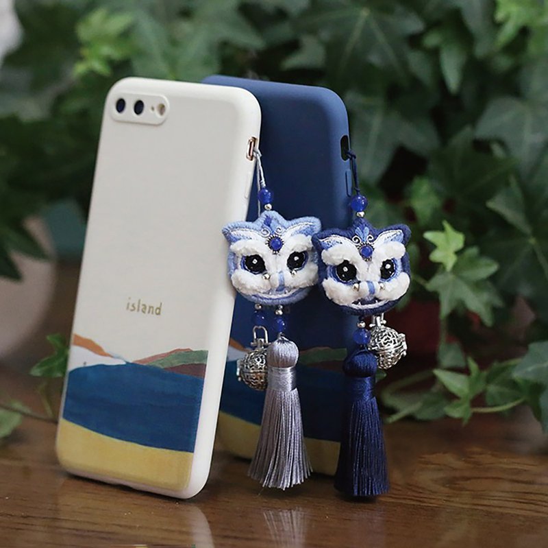 手工刺繡DIY資料包醒獅香囊手機鏈鑰匙掛件情侶禮物 相縫手工設計館｜鑰匙圈/鑰匙包人氣榜 - Pinkoi