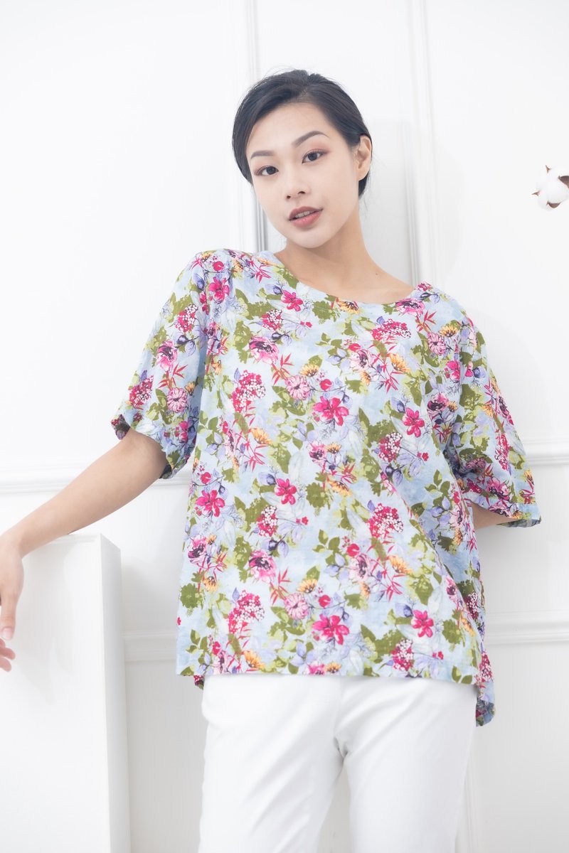 紅花綠葉水彩小花印花短袖上衣 淺紫色 Meya 編縫編織｜女 T 恤人氣榜 - Pinkoi