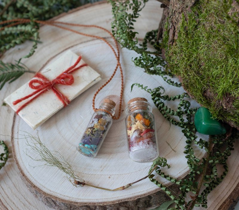 Personalized spell bottle necklace, macrame necklace, spiritual jewely ...