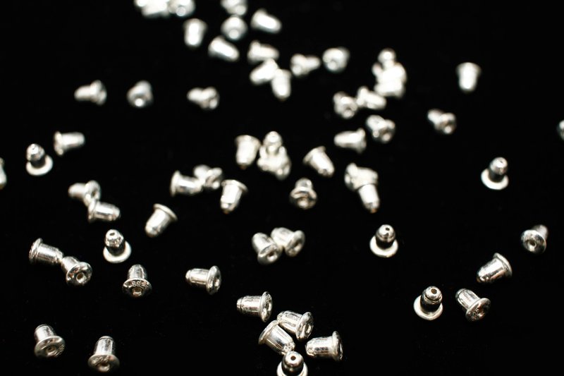 【加購區】精選 超好用925純銀耳堵 (素銀無鍍色) 老闆推薦款 鉍元素 SBI｜耳環/耳夾/耳骨夾人氣榜 - Pinkoi