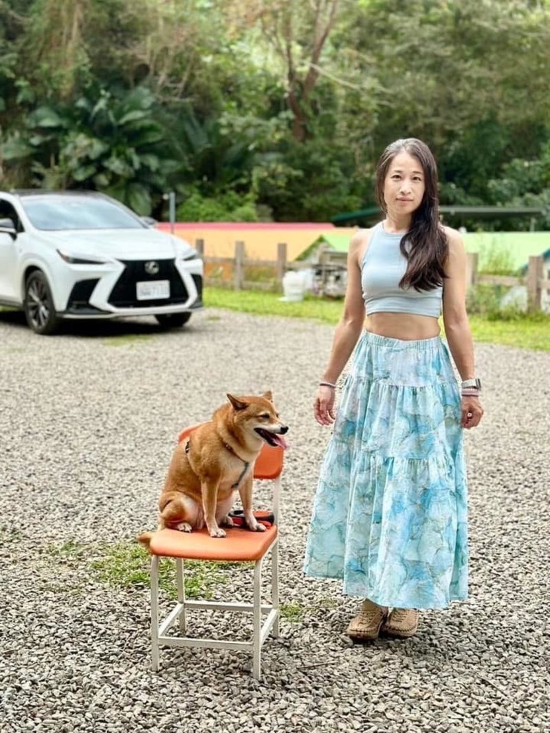 點石成金 藍 - 全糖蛋糕裙 波卡先生 Mr.poca｜裙子/長裙人氣榜 - Pinkoi