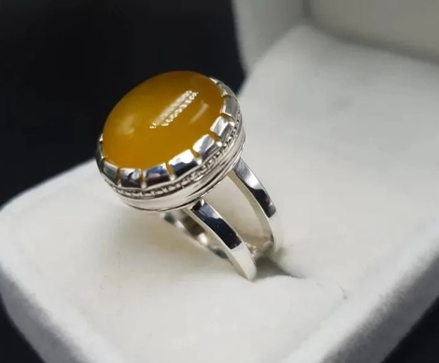 Aqeeq ring design in gold for ladies store