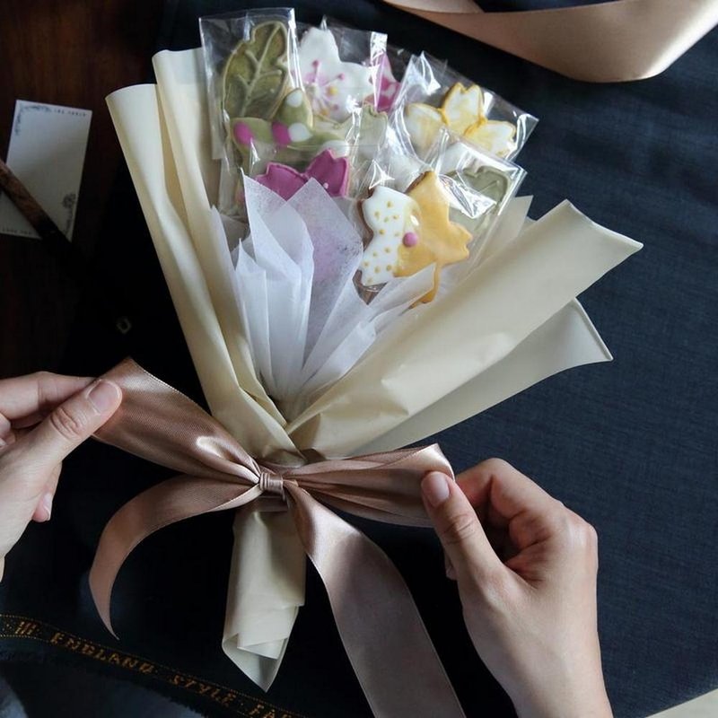 DIY手作系列-繽紛花束彩繪餅乾_七夕情人節限定 - 設計館 小餐小事 ING Table 甜點/烘焙/料理 - Pinkoi