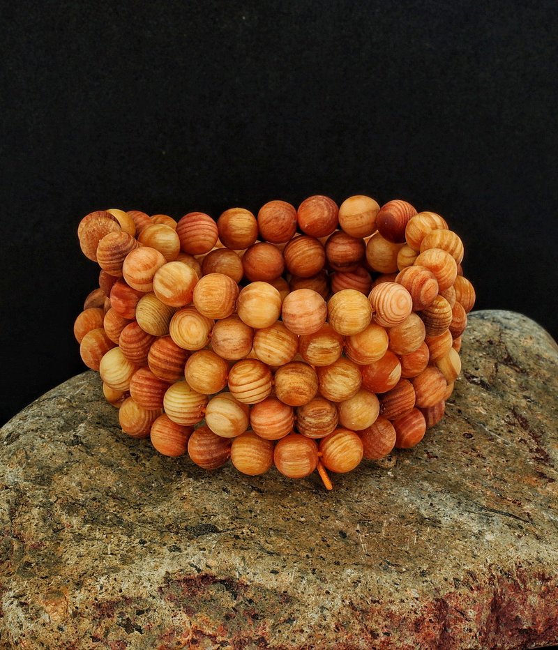 入門級血龍木 108粒 8mm 木珠手錬 HK-Accessories｜手鍊/手環人氣榜 - Pinkoi