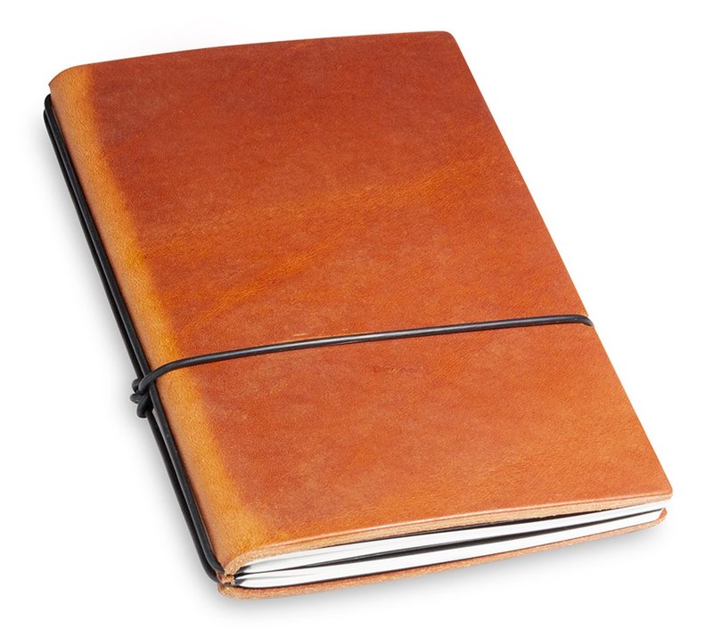 【24hrs出貨 - 雙彈繩】尺寸A6│拆換式皮革手帳│雙彈繩 │x17 卡涅精選文具｜筆記本/手帳人氣榜 - Pinkoi