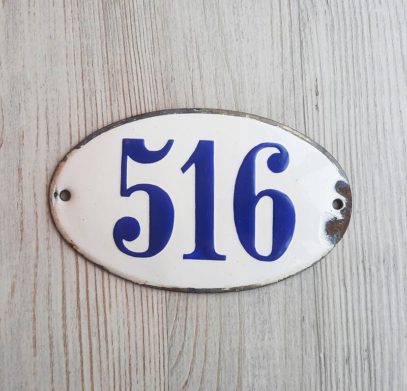 White blue house number sign 516 big door address plaque vintage RetroRussia｜門簾/門牌人氣榜 - Pinkoi