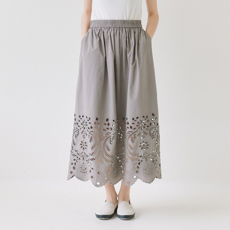 【Simply Yours】蕾絲雕花半身裙 灰F Simply Yours｜裙子/長裙人氣榜 - Pinkoi