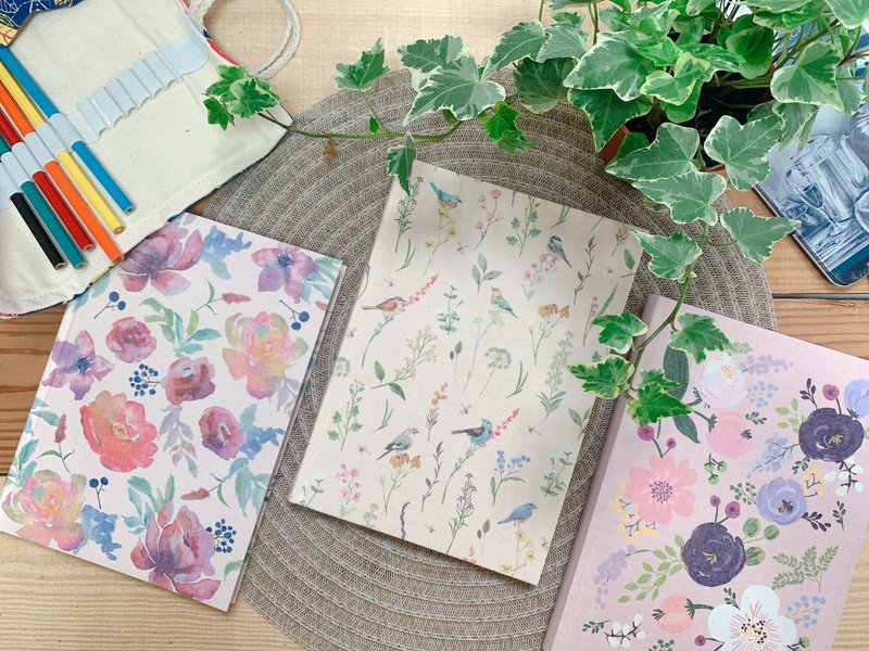 花草鳥風療癒時光 A5 共3色 EGO｜筆記本/手帳人氣榜 - Pinkoi