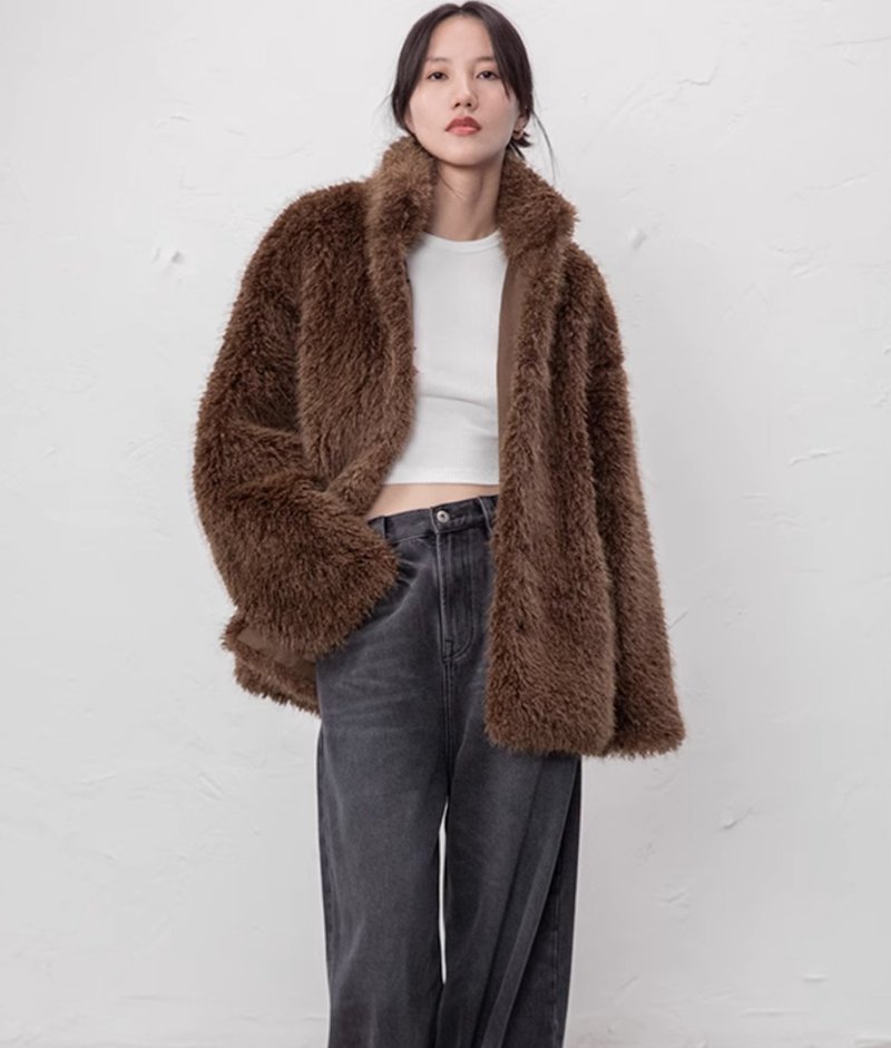 Retro fluffy loose eco-friendly fur jacket - Shop BEWIDER Women's Tops ...