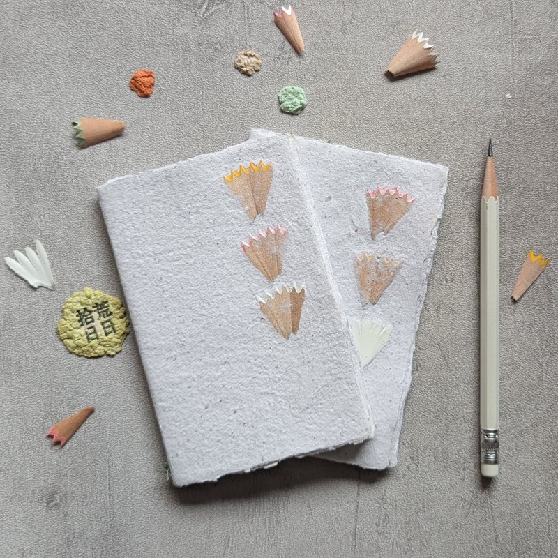 【筆花瓣小手帳】手工紙 手抄紙 再生紙 漂流本 TN PA筆記本 拾荒日日研究室｜筆記本/手帳人氣榜 - Pinkoi